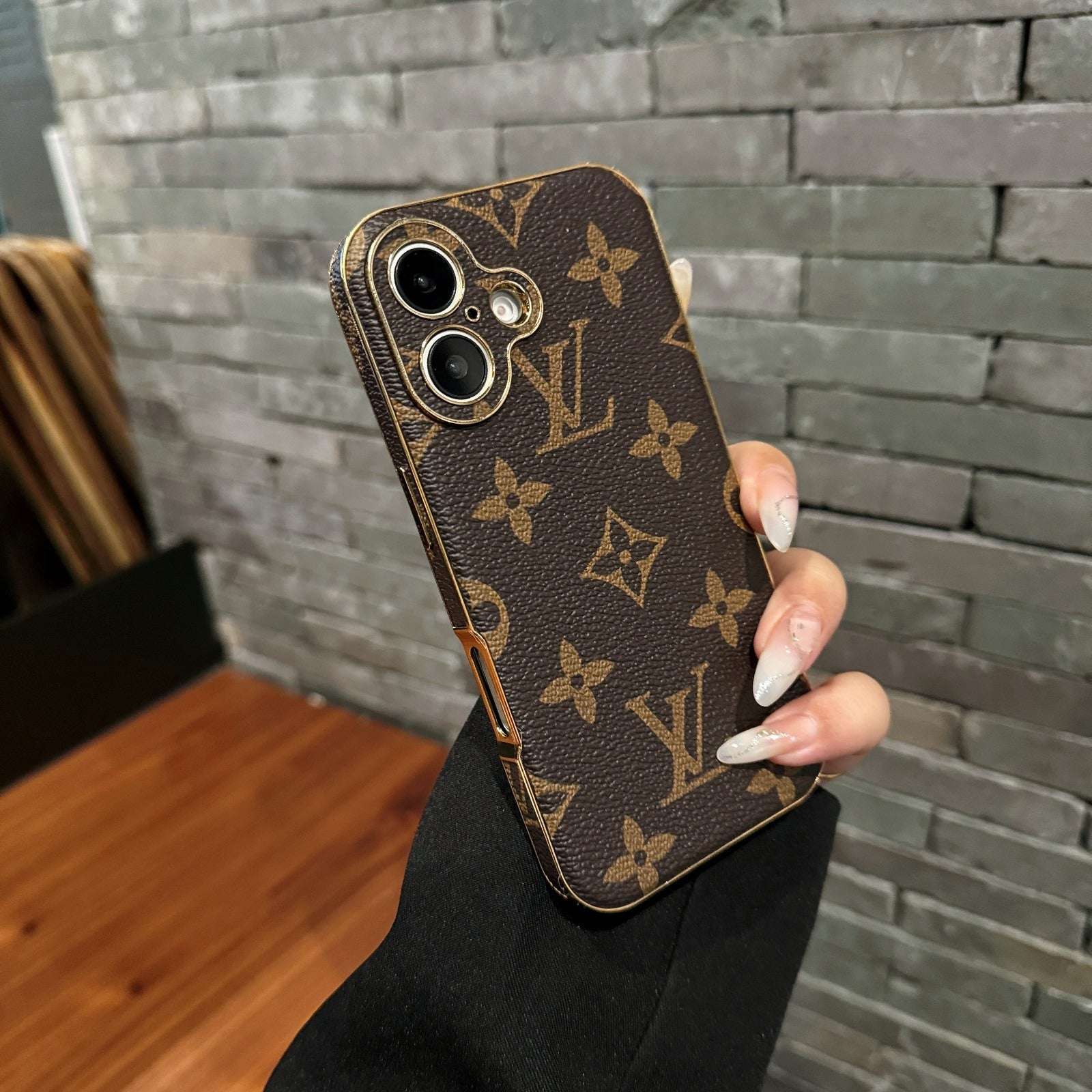 Luxury LV 2.0 iPhone case – CASESFULLY